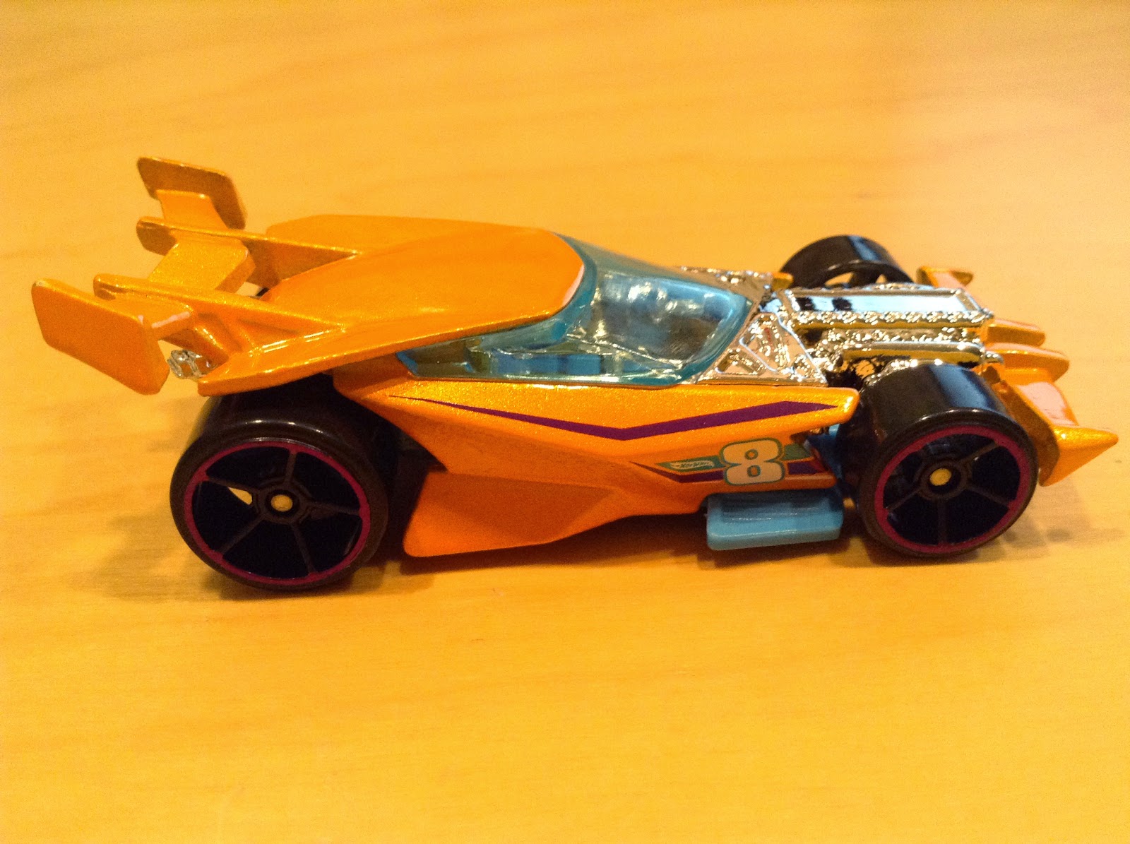 JULIAN'S HOT WHEELS BLOG: Drift King (2015 Mystery Models #10)