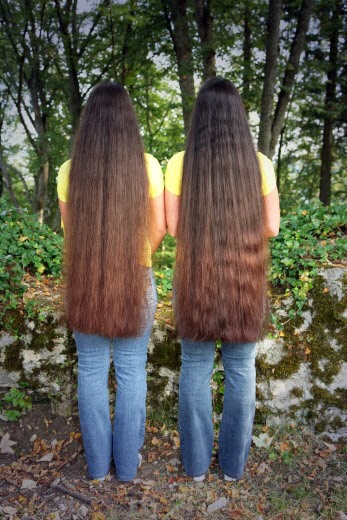 Long Haired Women Hall of Fame: Twins