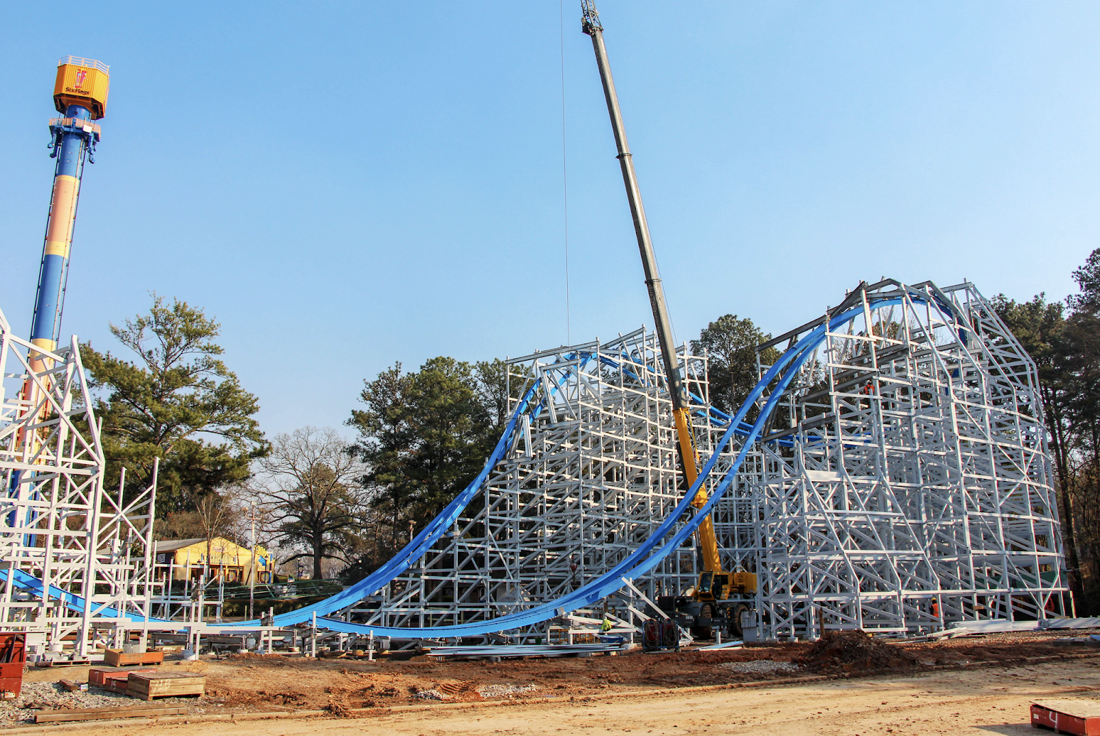 NewsPlusNotes: New Photos Show Wild Elements of Six Flags Over Georgia ...