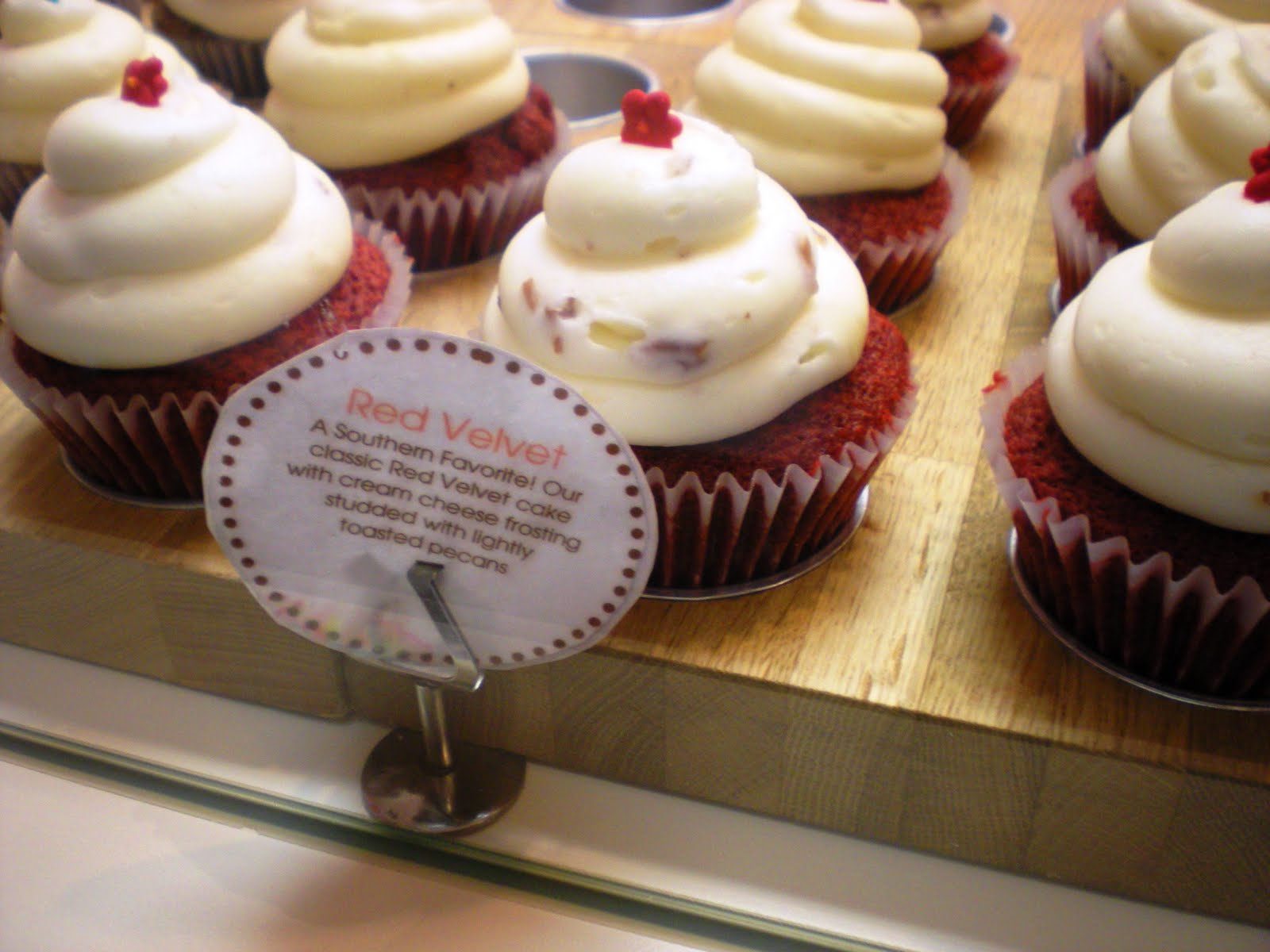 CAMI CAKES! - High Heels & Good Meals