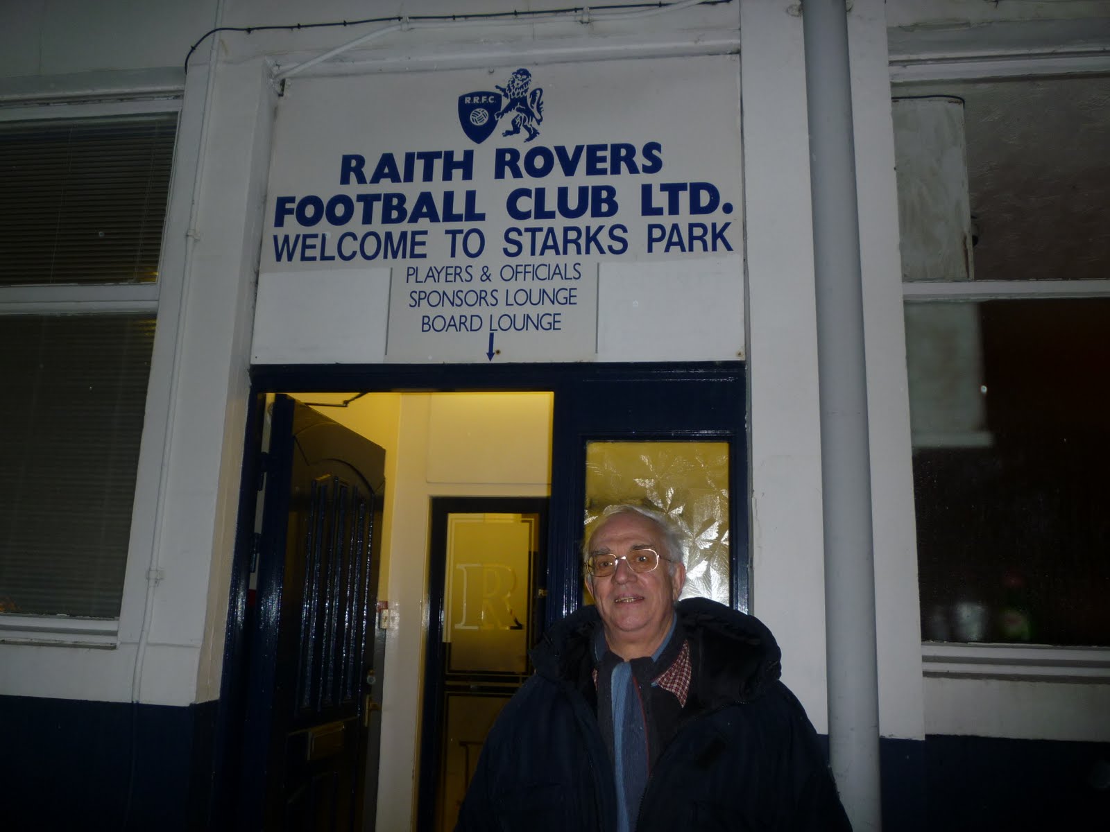Around the grounds in 42 days: Day Thirty Eight: Raith Rovers (Starks Park)