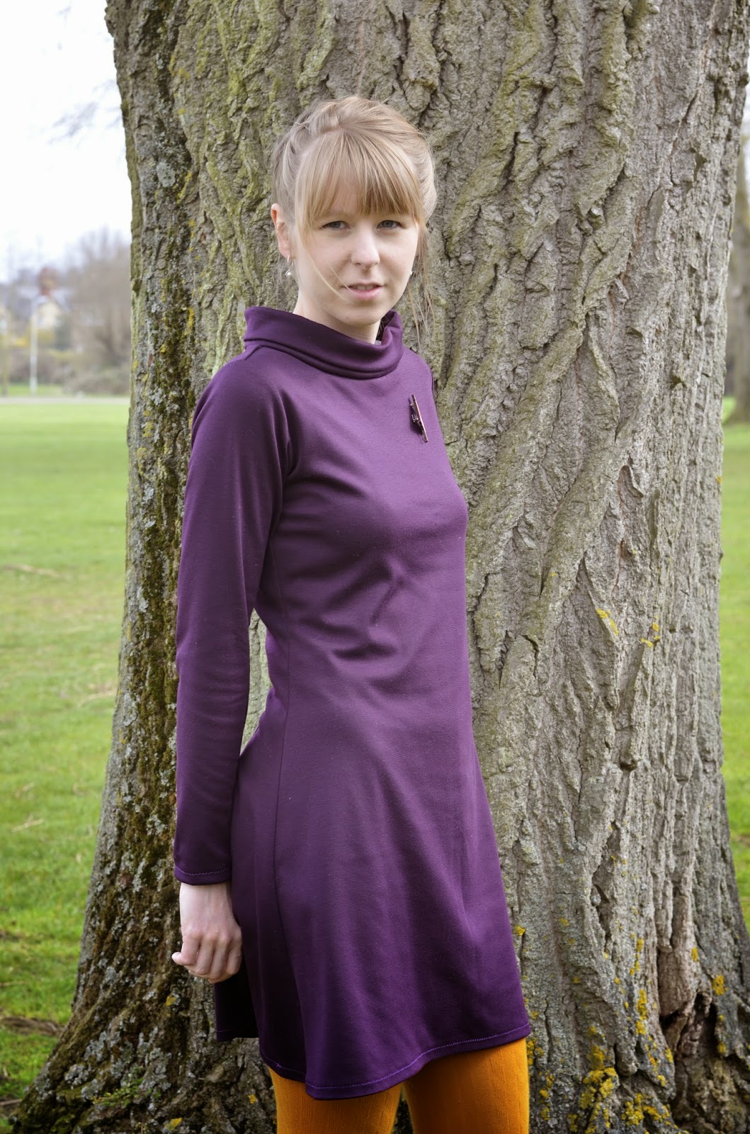 Ela Sews And Doesn't Sleep: Better late than never: I made a purple Coco!