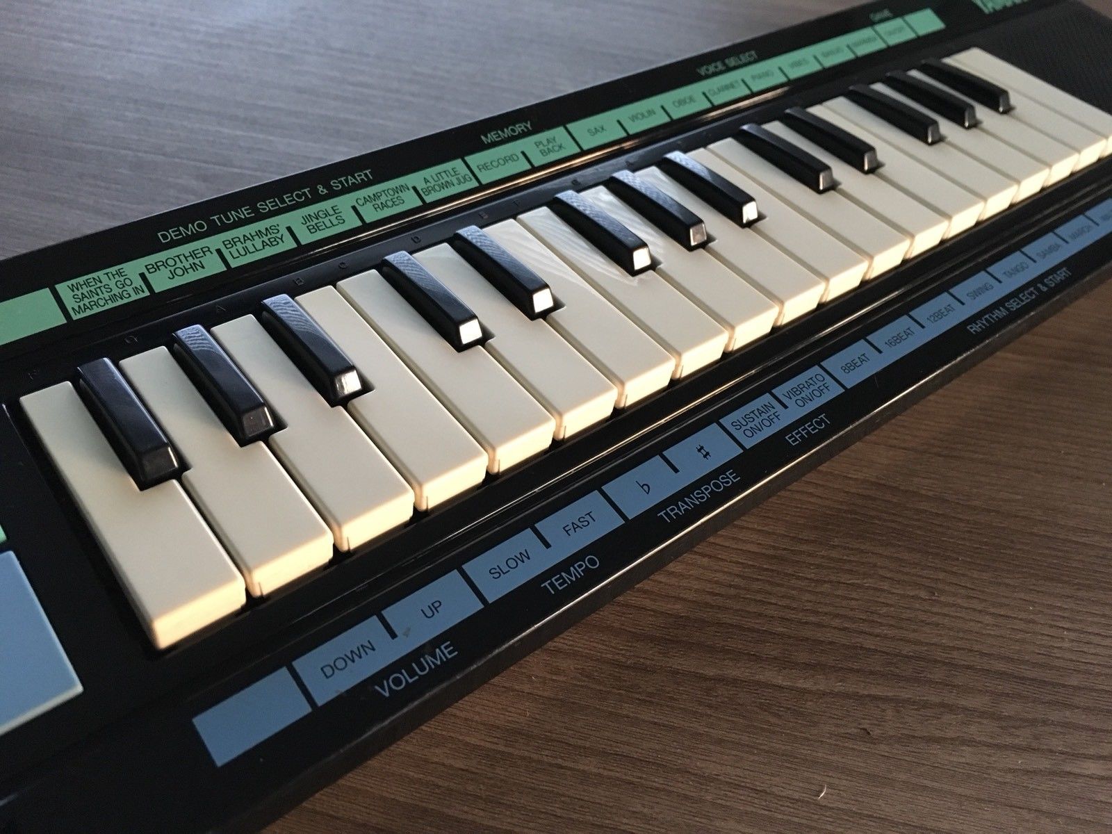 MATRIXSYNTH: Yamaha Portasound PSS-20 Mini Keyboard Square Wave Synth