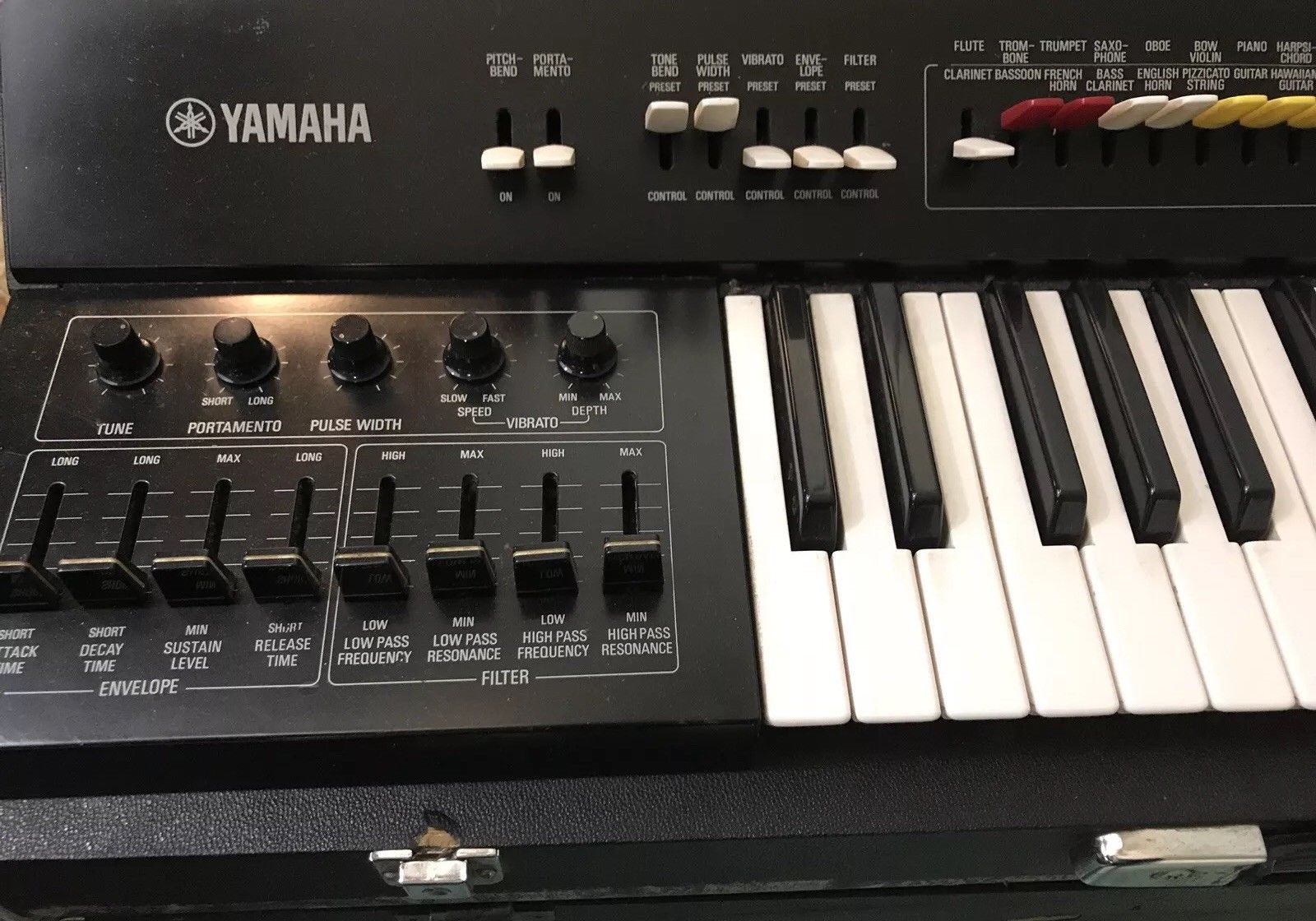 MATRIXSYNTH: Yamaha SY-2 Synthesizer