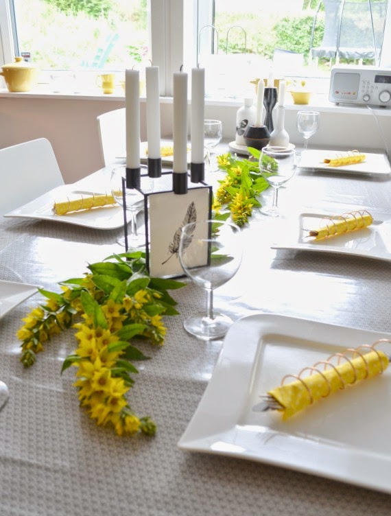 AC IN A BOX: Enkel borddekking