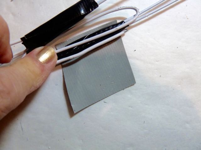 Make it easy crafts: Recycled wire hanger back scratcher