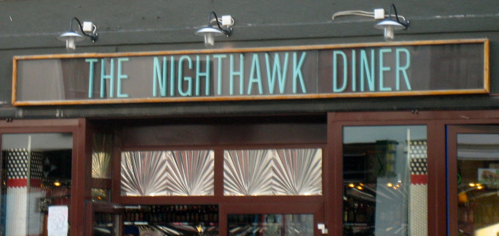 Hevet under enhver tvil: Restaurantanmeldelse - The Nighthawk Diner