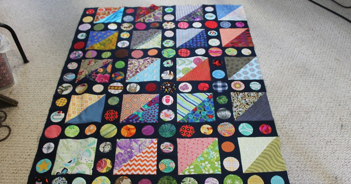 Quilting is more fun than Housework...: Quilty 365 Finished Flimsy - OMG