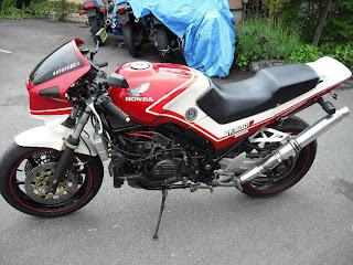 psd-moto: VF400F+VFR400R=...?