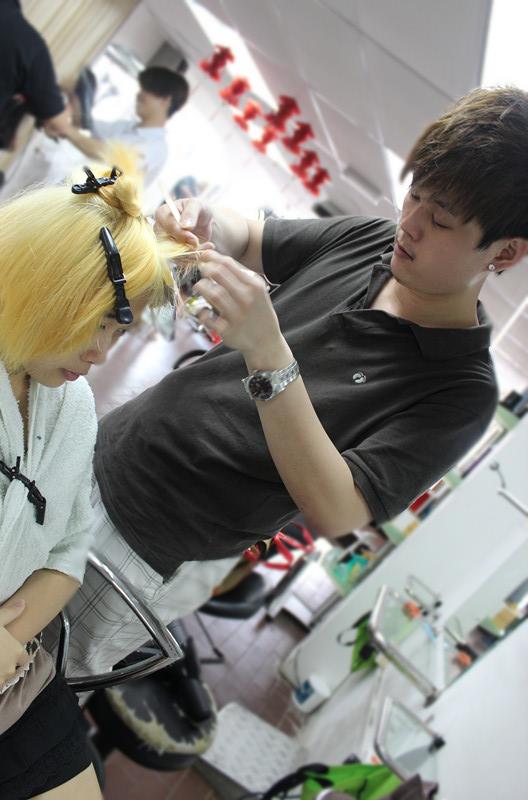 Impression Hair Design: Evolution of Hair Color Competition