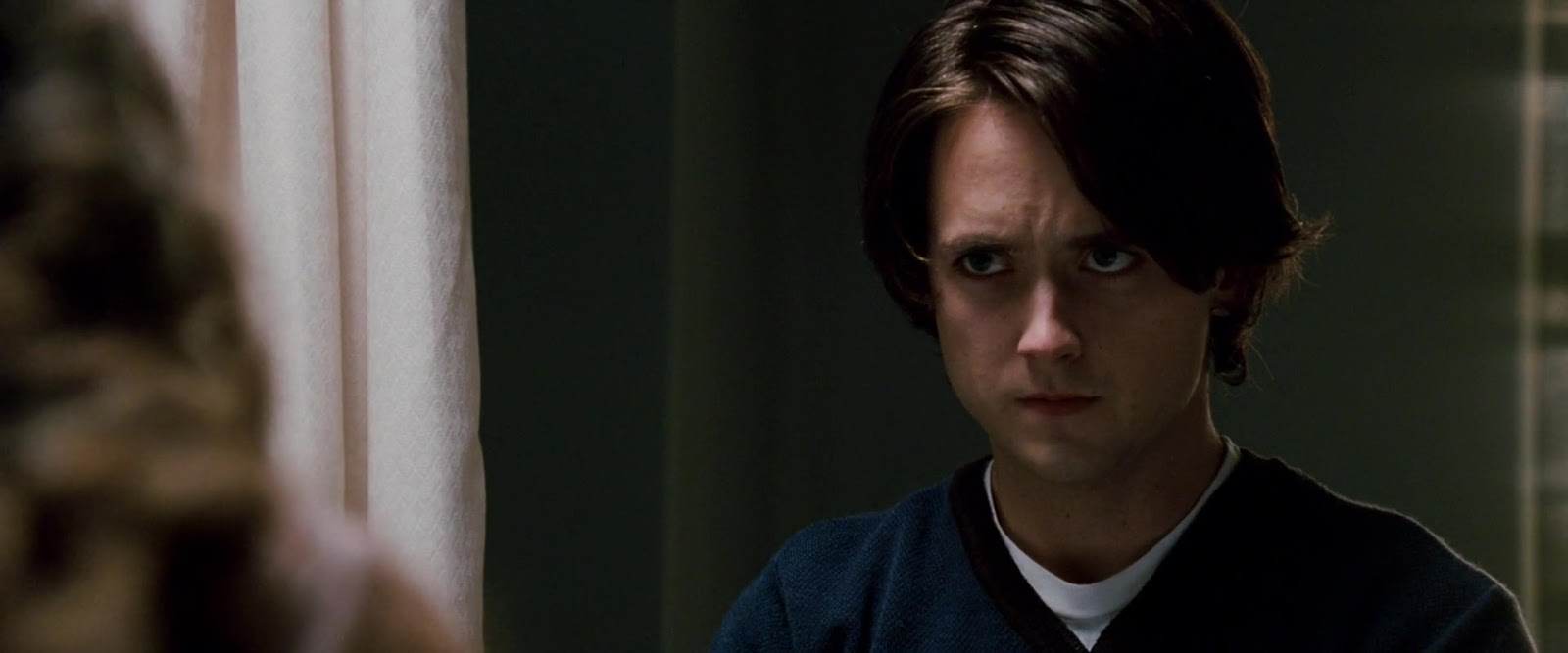 ausCAPS: Justin Chatwin shirtless in The Invisible