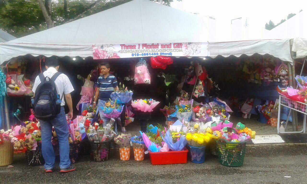 Konvokesyen - Bunga dan Cenderamata: Mai ke gerai / Come and visit us ...