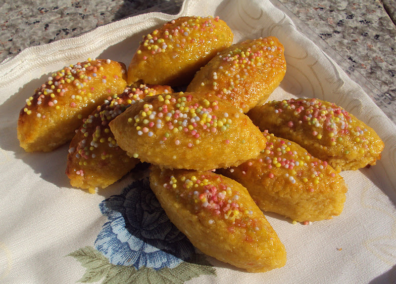 Nárwen's Cuisine - Sabores do Mundo : Broas de Espécie