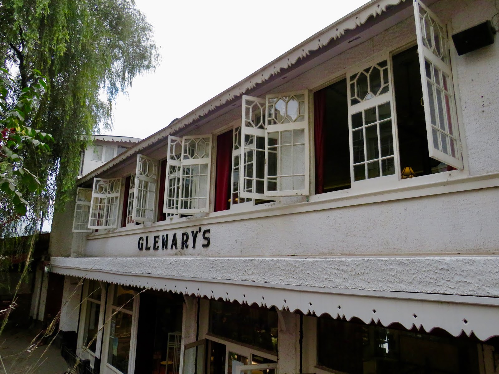 The Whimsy Bookworm: A Book Blog from India: Blogmas Day- 3: A Winter's ...