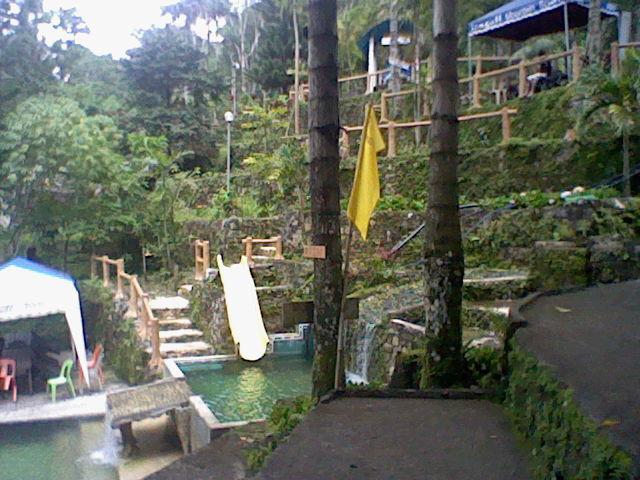 Hot Salad: Trip to Seagull Mountain Resort in BUDA