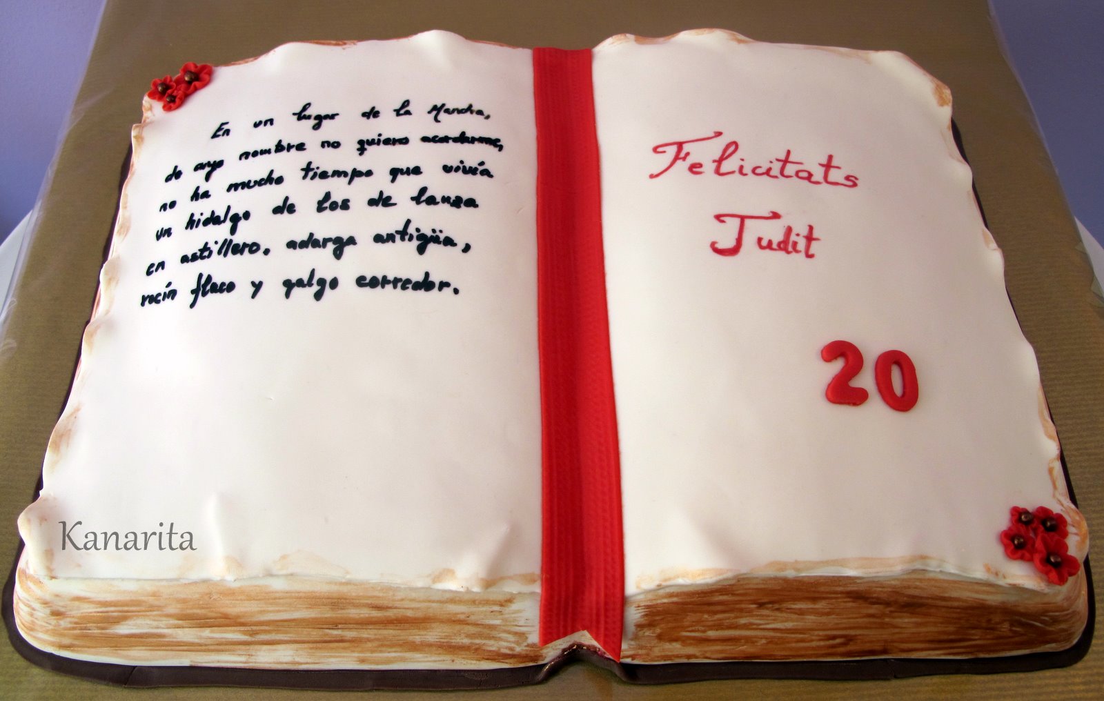 Los dulces de Kanarita: Pastel Libro