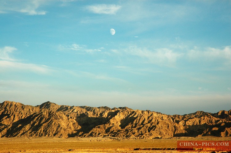 Berita Update Online: Jalan Sutra di China