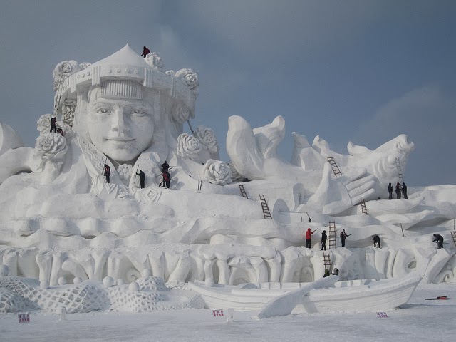 The Agatelady: Adventures and Events: Best Snow Sculptures Ever