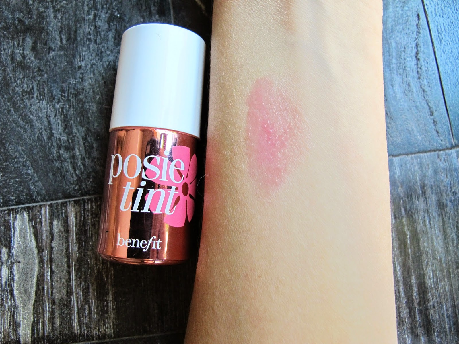 Benefit Posie Tint / Likit allık + dudak renklendiricisi - Melodi'nin ...