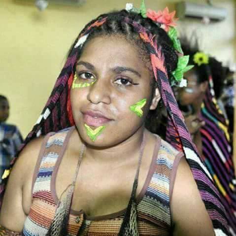 CEWE CEWE PAPUA HEBAT: CEWE PAPUA