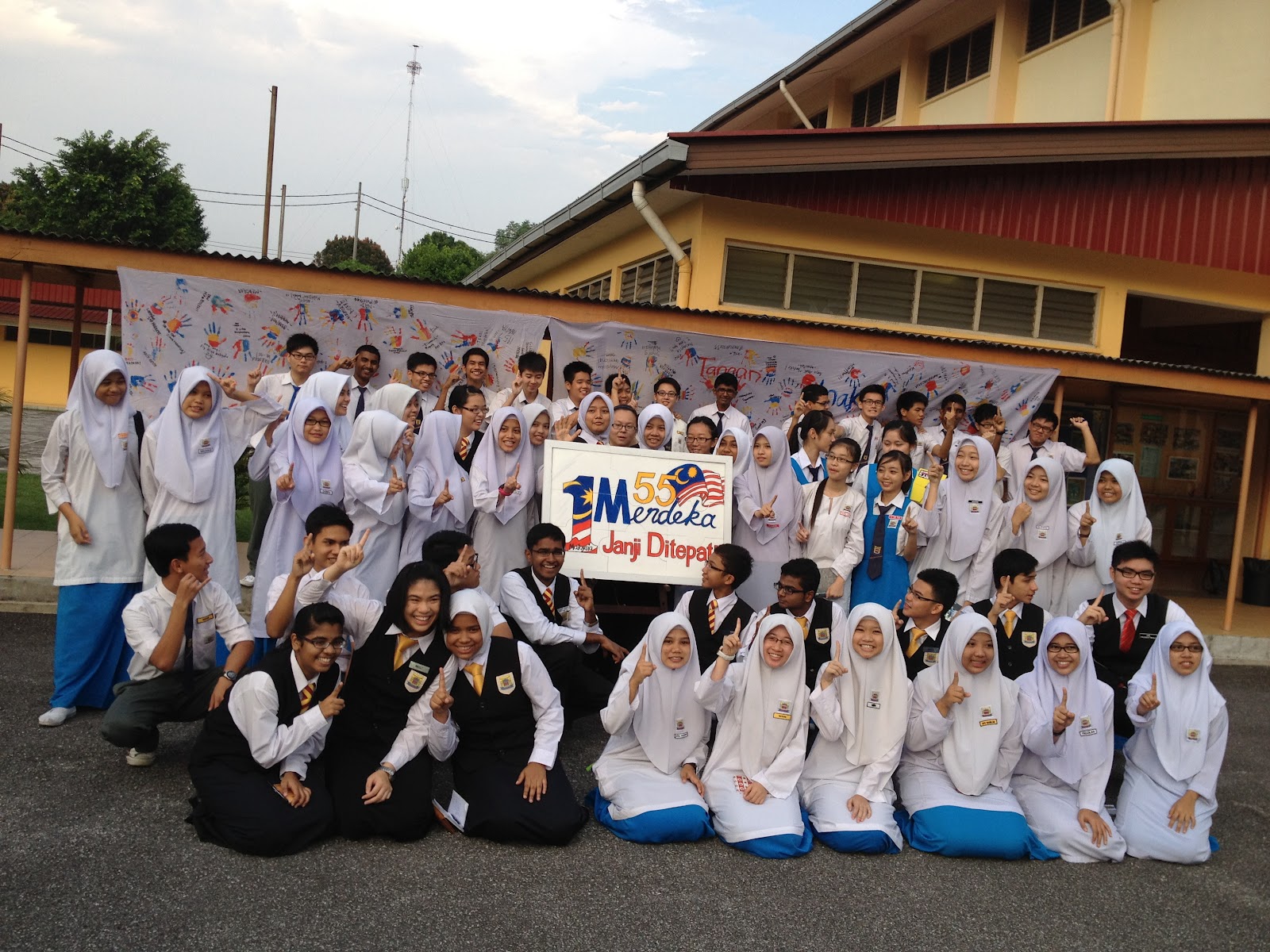 SMK Mohd Khalid: Sambutan Merdeka ke-55