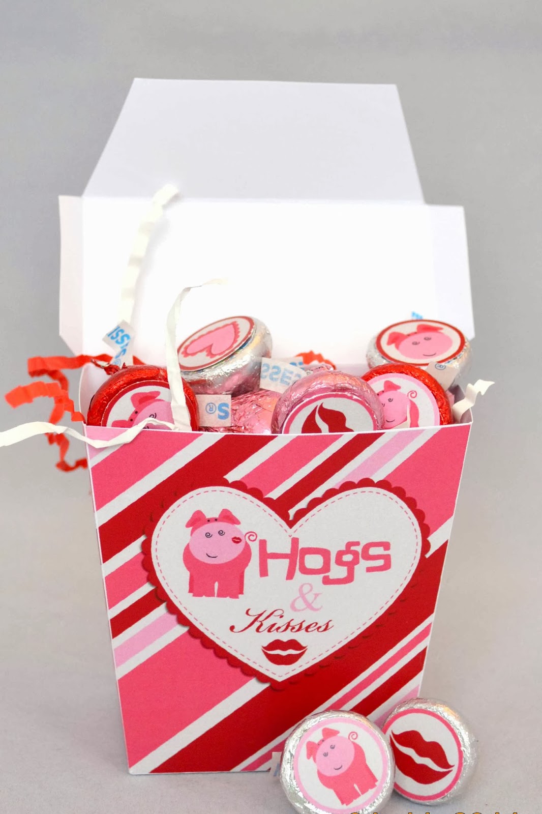 A-Manda Creation: Hogs and Kisses Valentine's Day Printable Gifts and ...