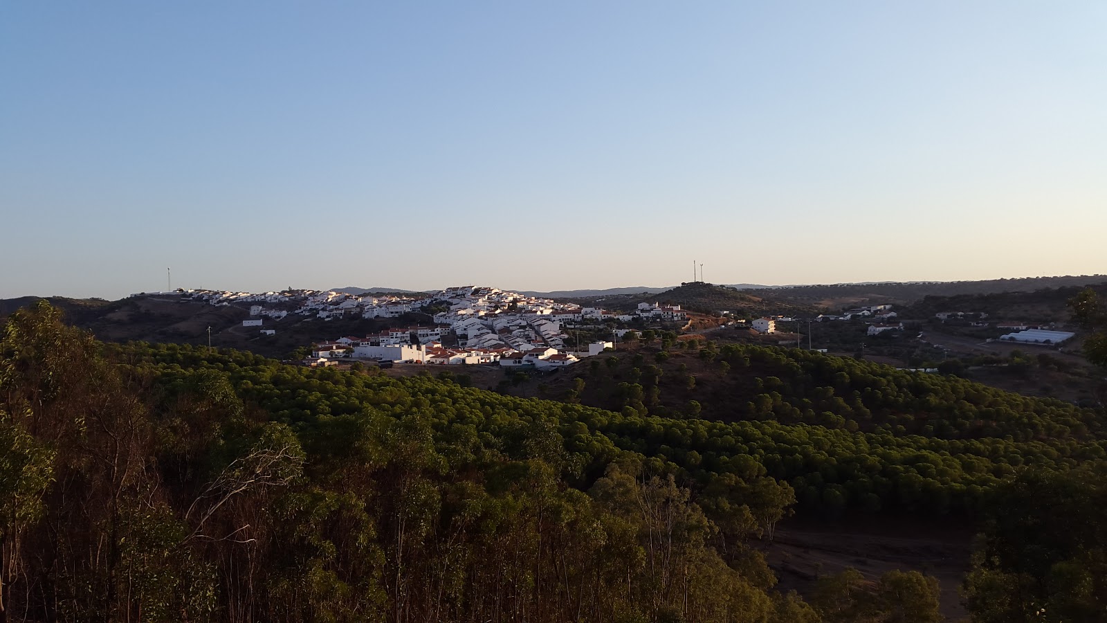 estado de Barrancos: Ruas e lugares de Barrancos - Barrancos visto da ...
