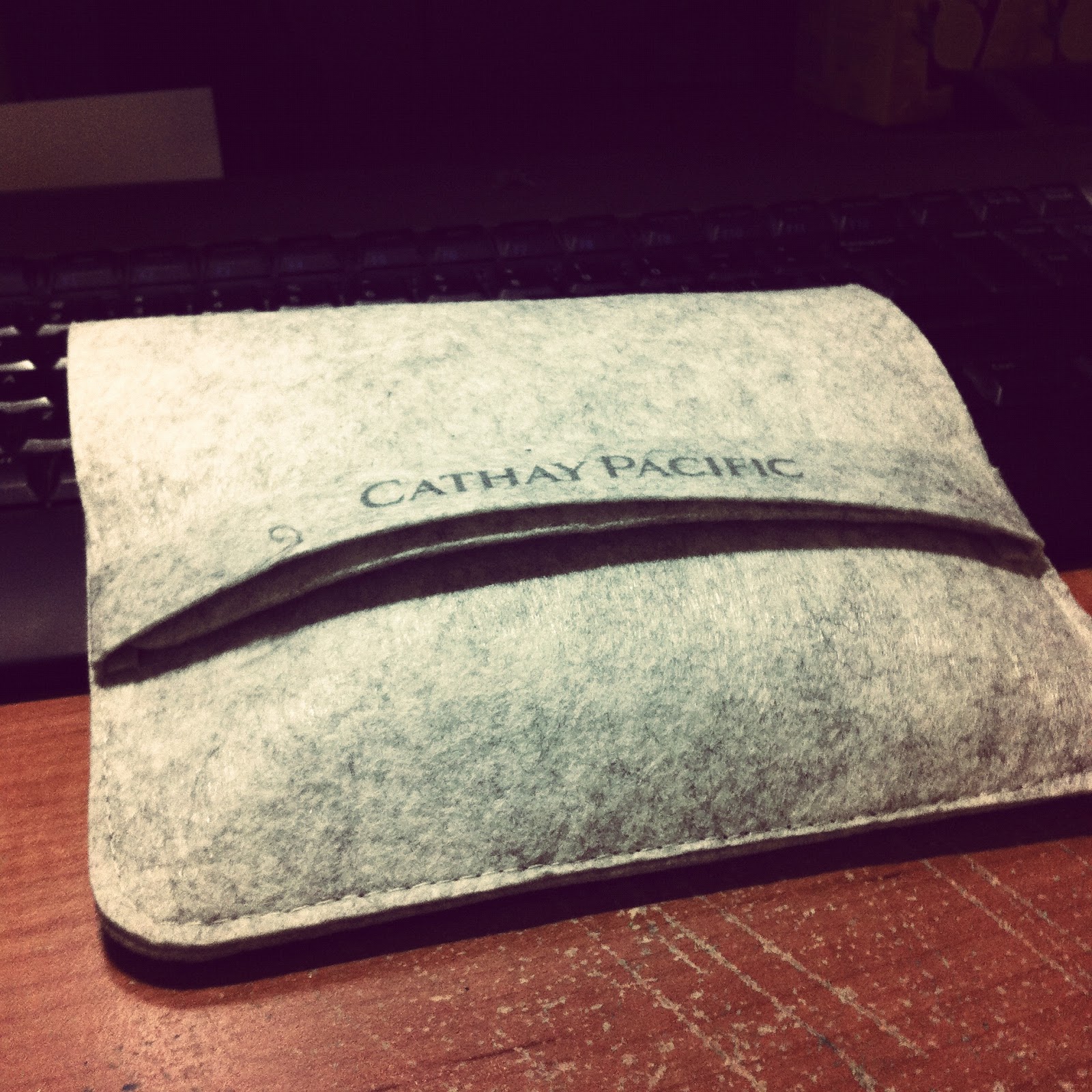 Spotting Aeroplanes: Flight Review - CX 888 - Premium Economy