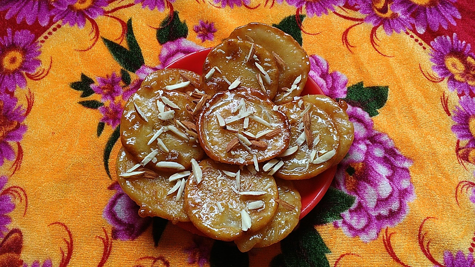 rekhas yummy kitchen: NORTH INDIAN SPECIAL MAVA MALKOVA