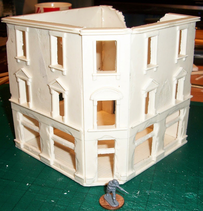WoW Buildings (World of War): European Corner Ruin 20mm scale