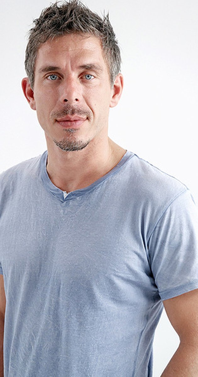 Matagi Mag Beauty Pageants: Mike Blue