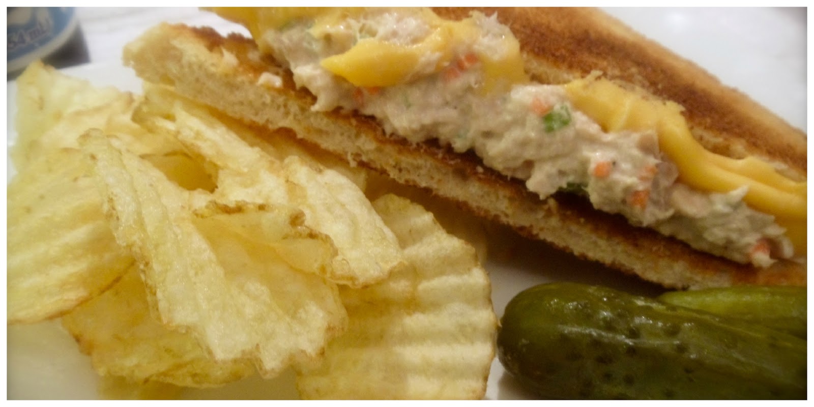 The Culture Connection: Tuna Melt: Broodje Tonijn en Gesmolten Kaas