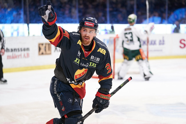 Hockey - med Marie Hallman: Semifinal 4 DIF vs FBK 3-1 och en ...