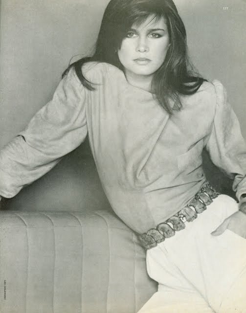 Model Juli Foster | Celebrity Wallpapers