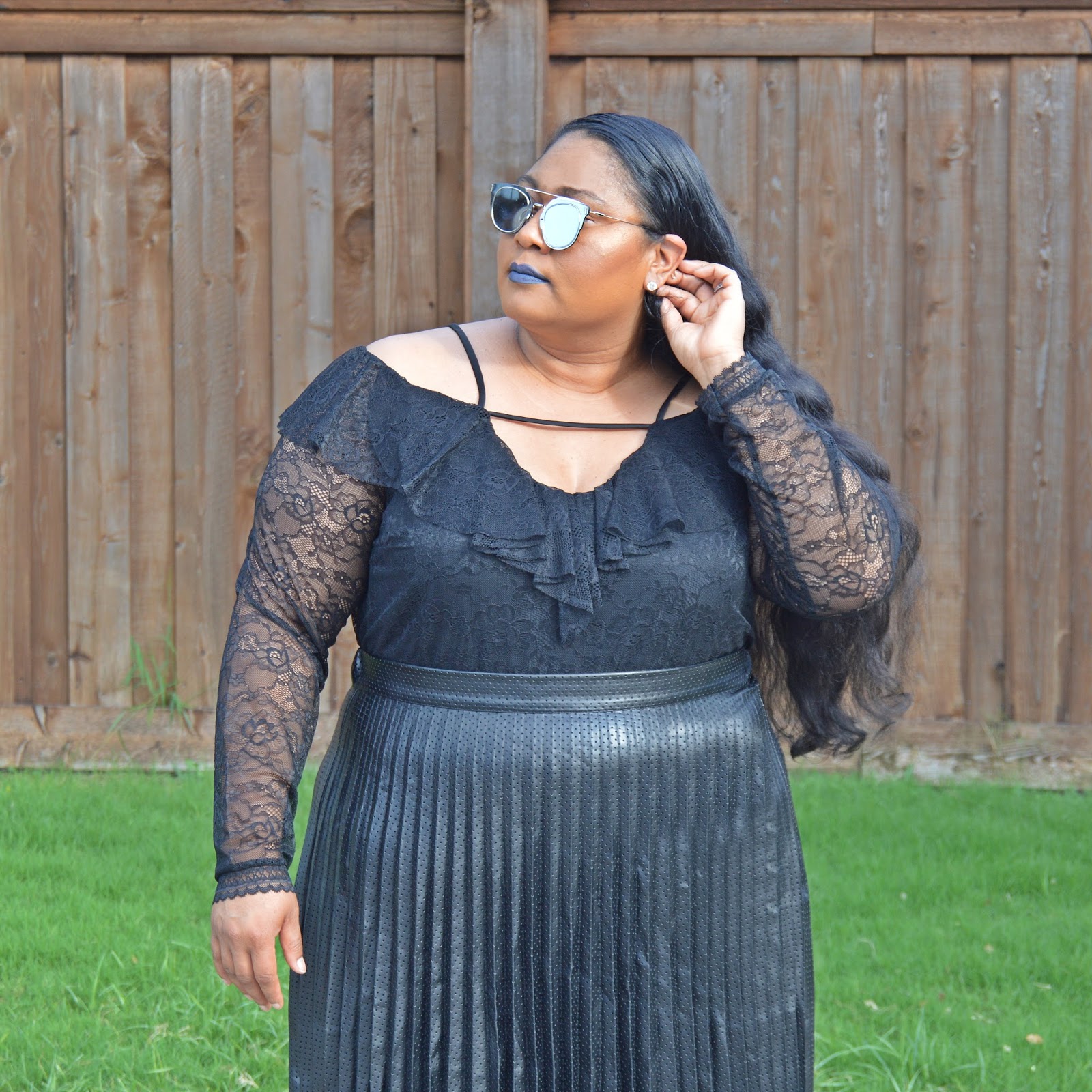 THE ABSENCE OF COLOR