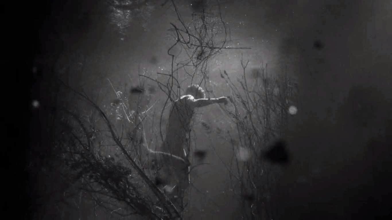 Jugend ohne Film: The Strange Beauty of Underwater