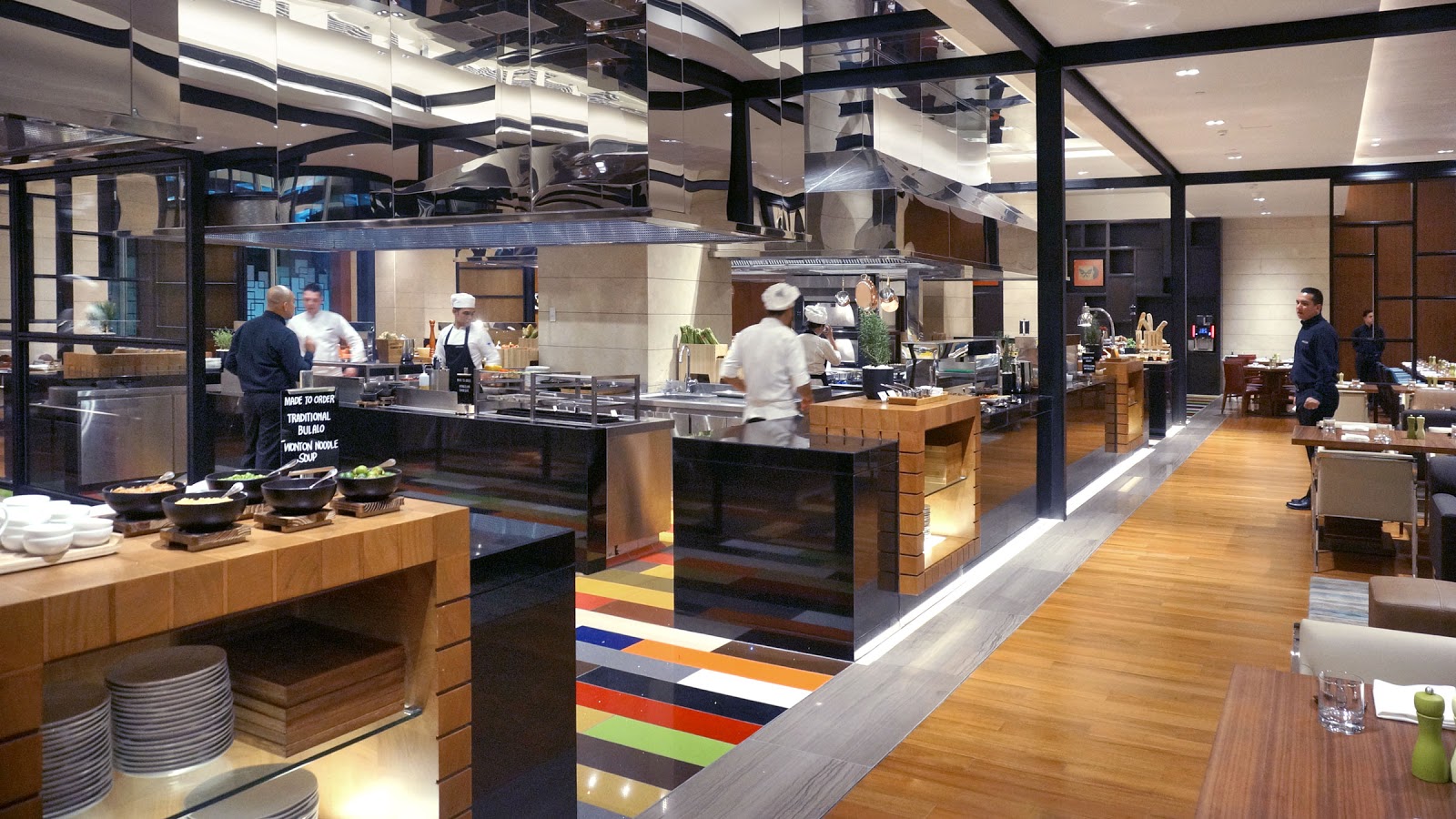 Grand Hyatt Manila : Now Open! - Hotel Stay Blog