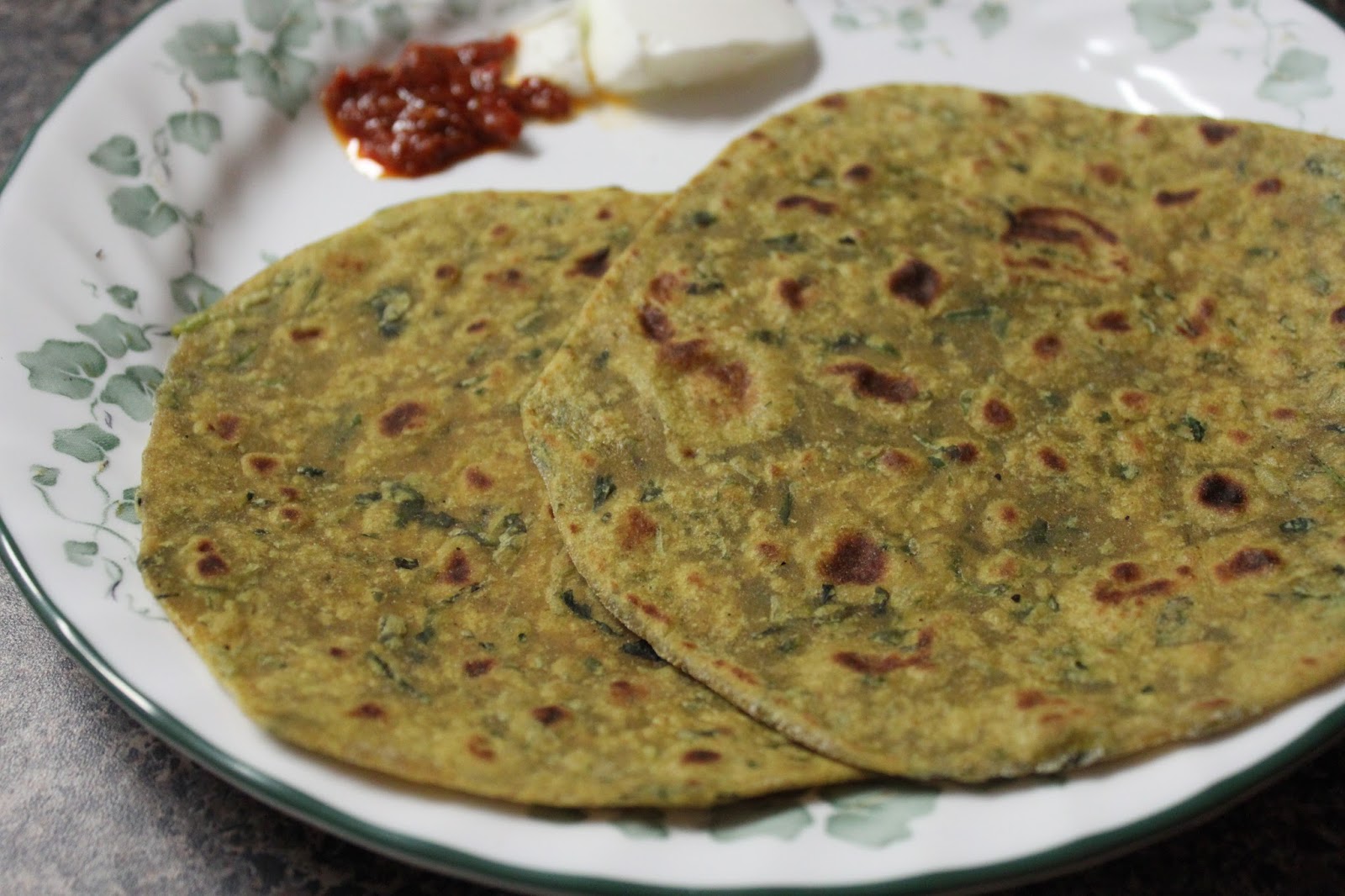 A Tribute to Cooking: Fenugreek-Cilantro-Mint Roti / Paratha
