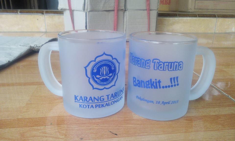 Souvenir Gelas Doff | Pabrik Mug dan Gelas Souvenir