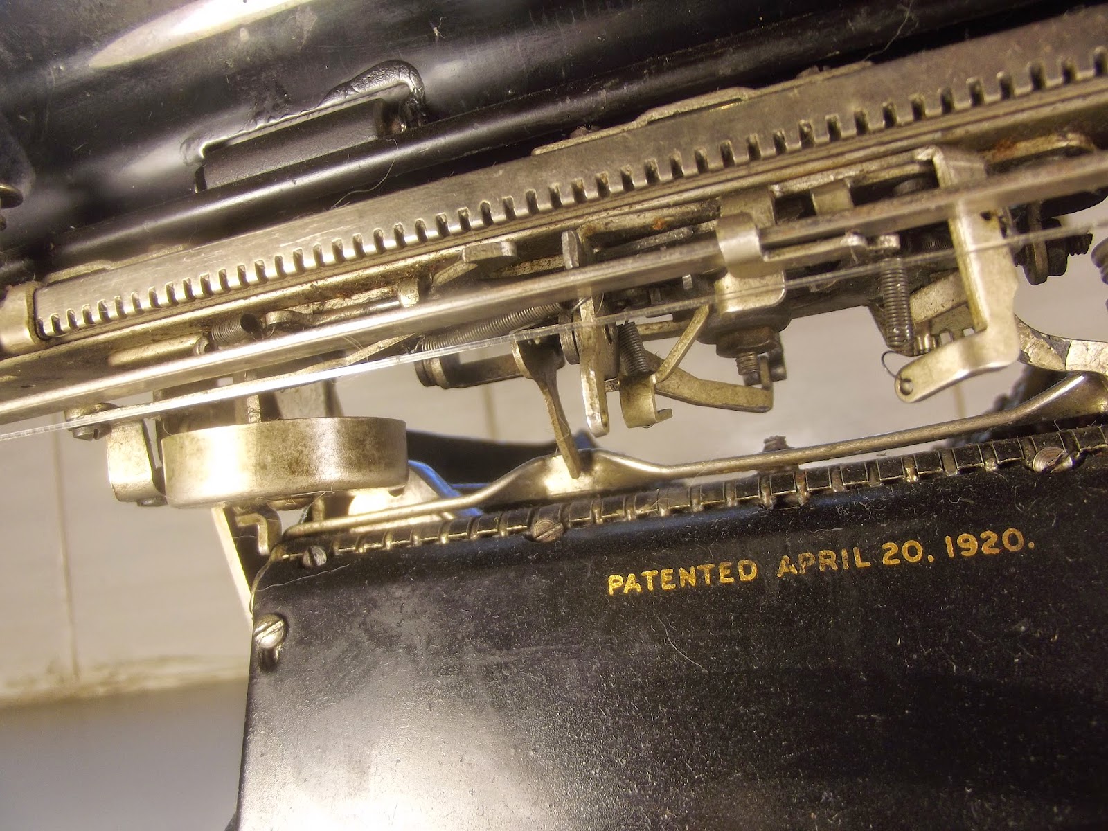 oz.Typewriter: Anatomy of a Fox No 1 Portable Typewriter