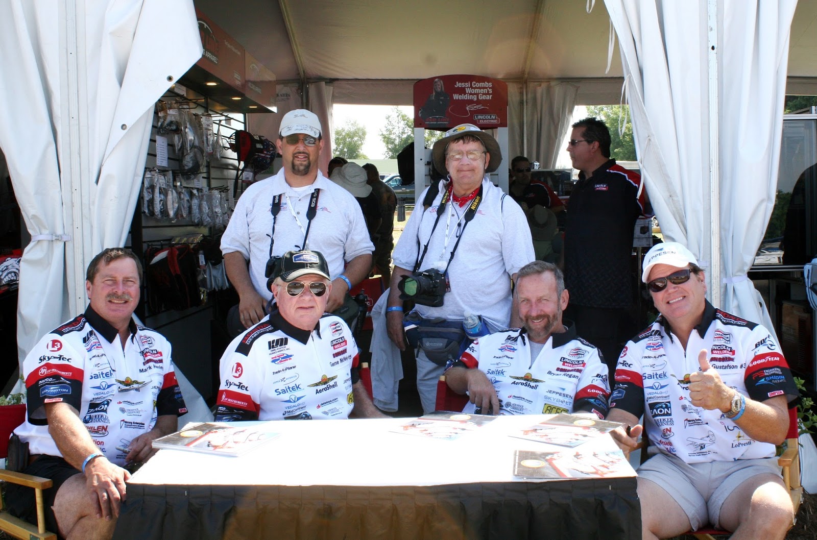 The Aero Experience: The Aero Experience at EAA AirVenture Oshkosh 2013 ...