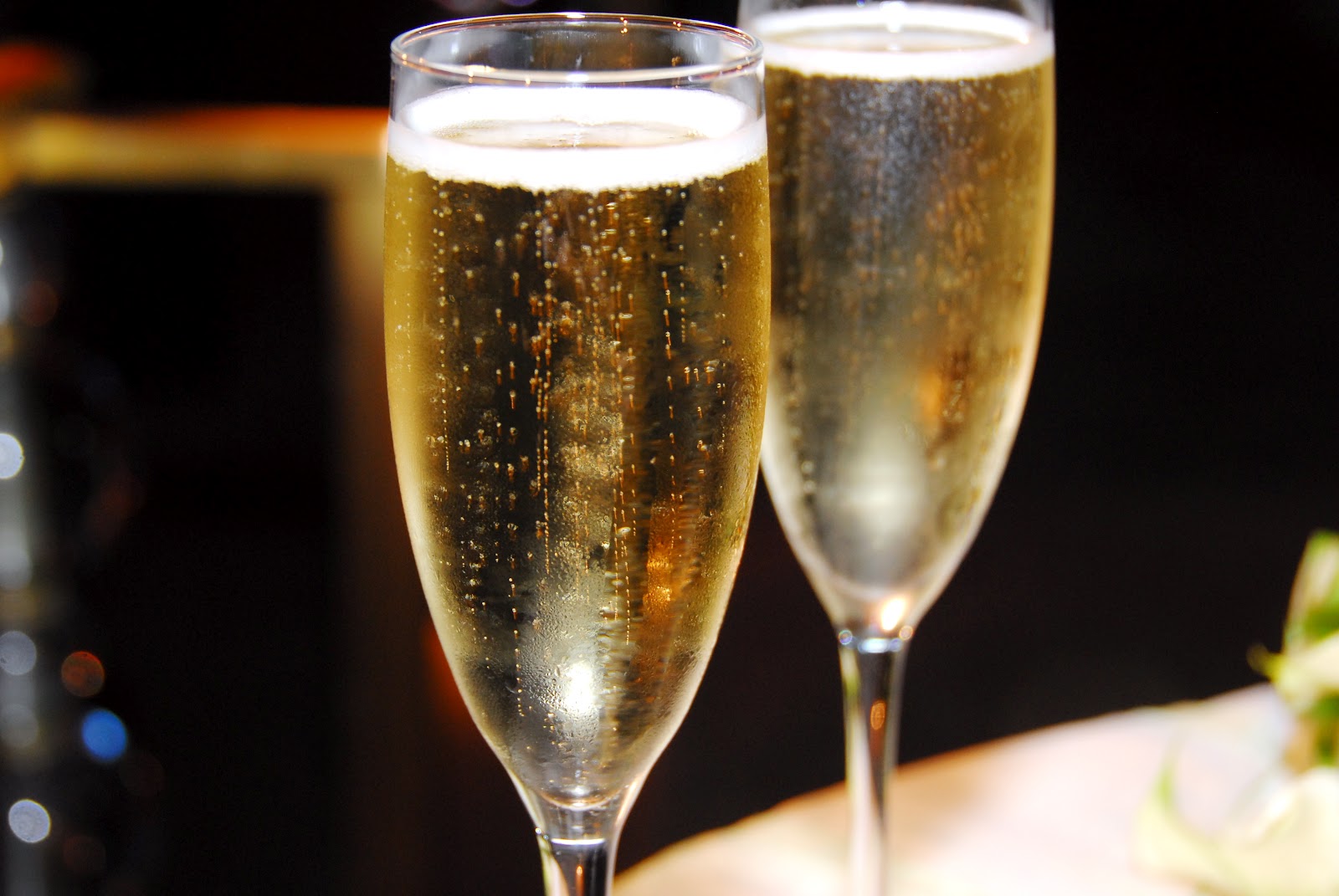 Shawn Rabideau Events and Design: How to give a proper toast at a Wedding.