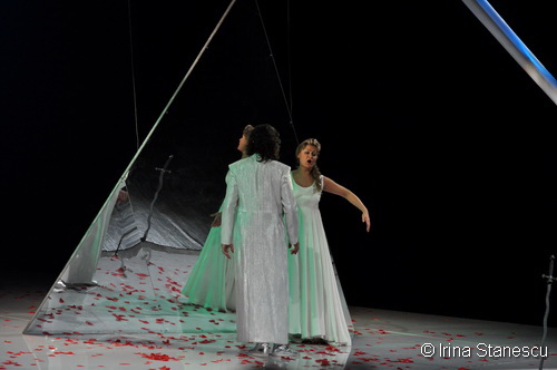 Around the world with Irina: Lohengrin - National Opera Bucharest - 03. ...