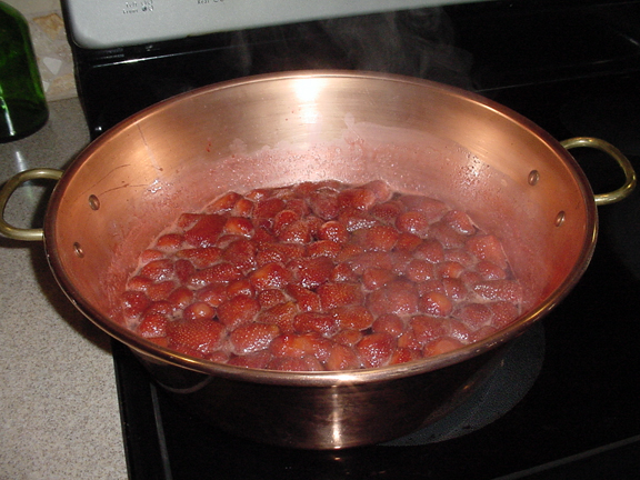 Eating Floyd...: Preserving Floyd: Strawberries! Part II Whole ...