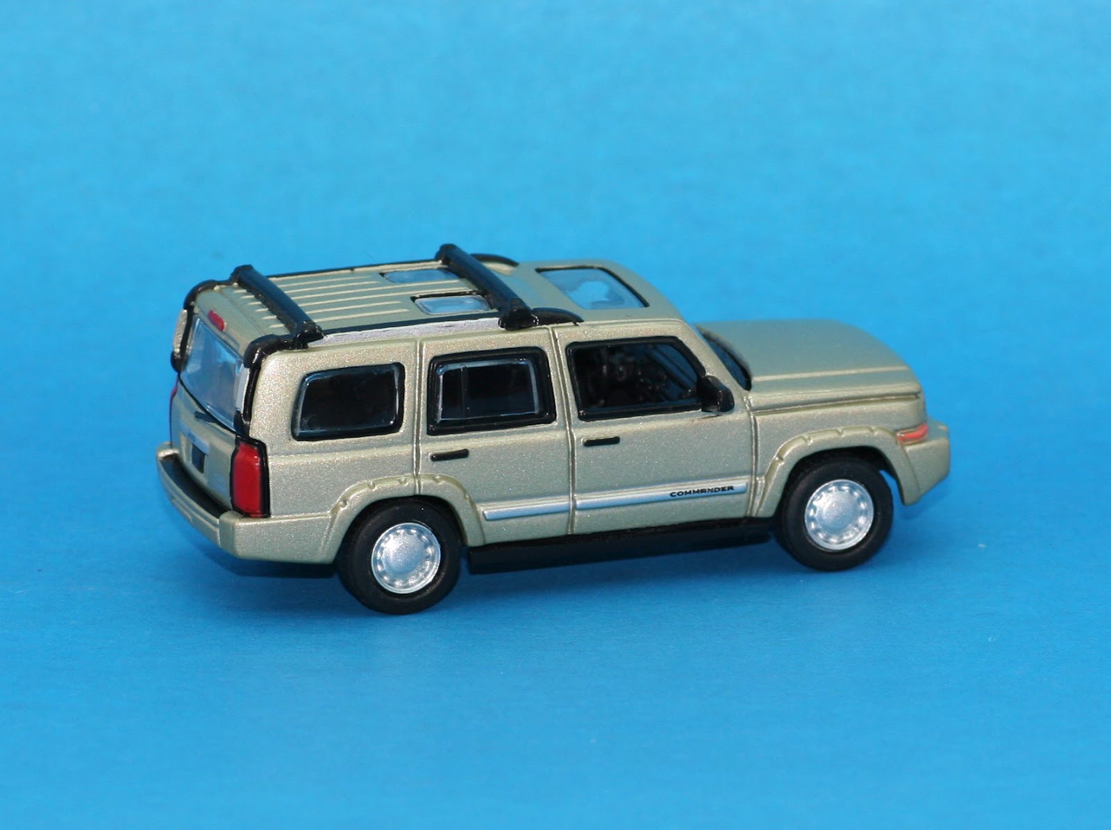 Incredible Mini Garage: Jeep Commander 4x4 Limited 5.7 HEMI 2006 ...