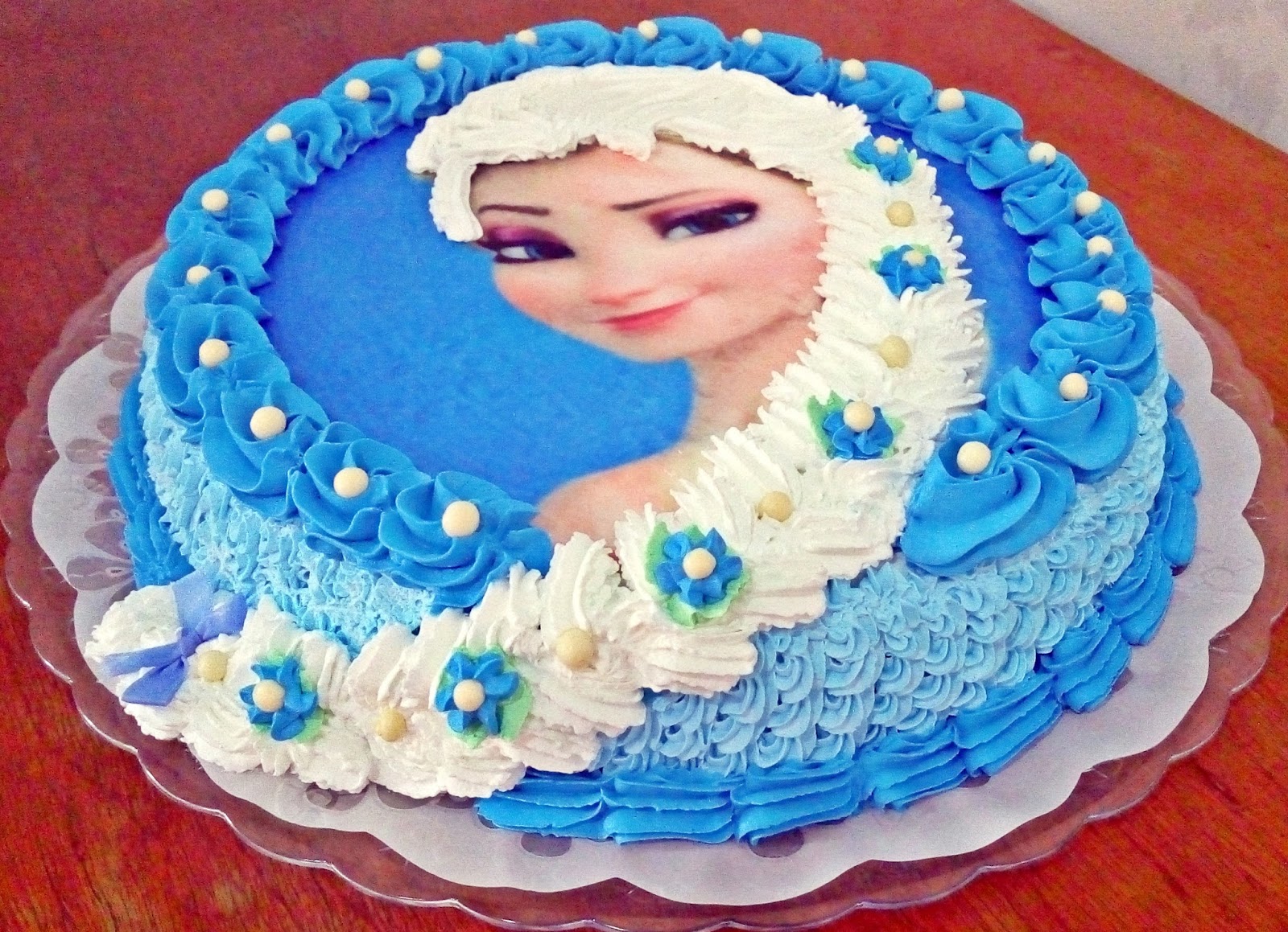 O Cantinho do Bolo da Lenira: Bolos Frozen