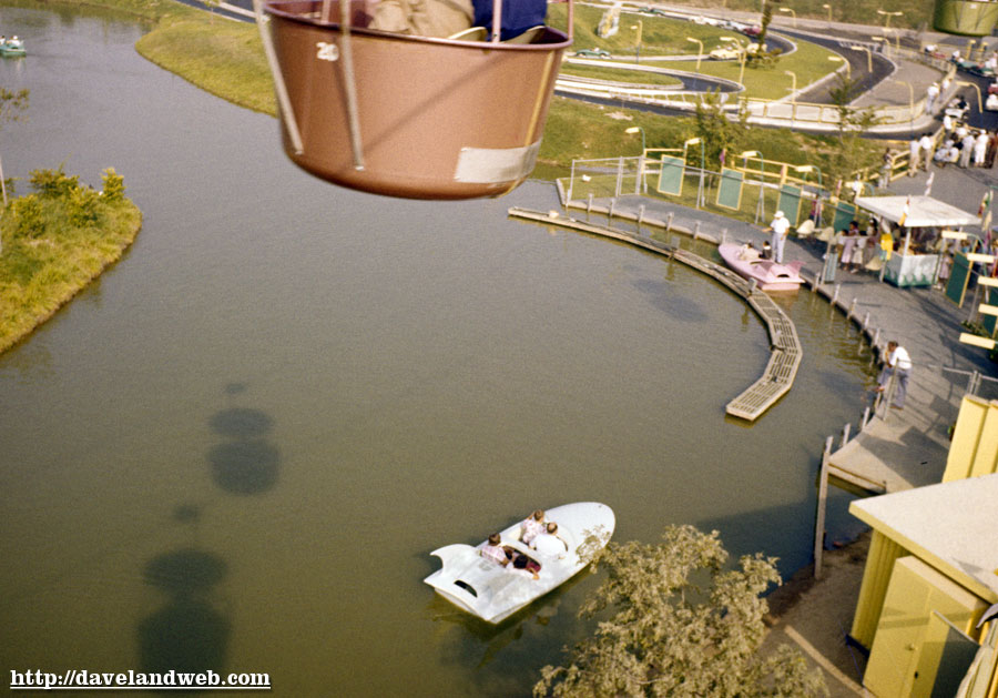 Disney Sunday: The Phantom Boats & Motor Boat Cruise