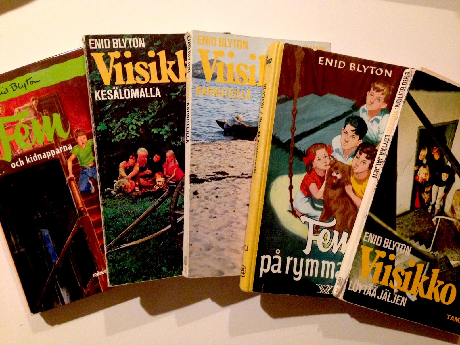 Viisikko seikkailee - pik(k)uliten