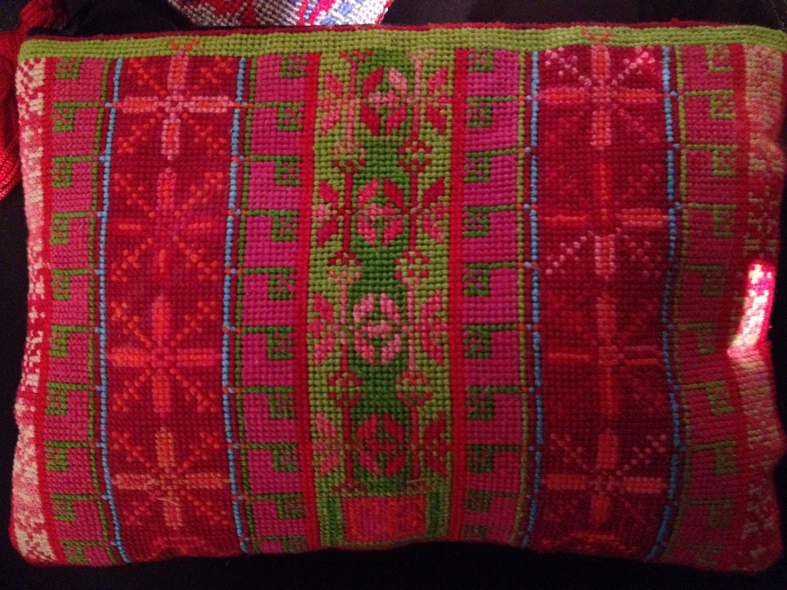 Madam Munch: 1000 og en nats broderier