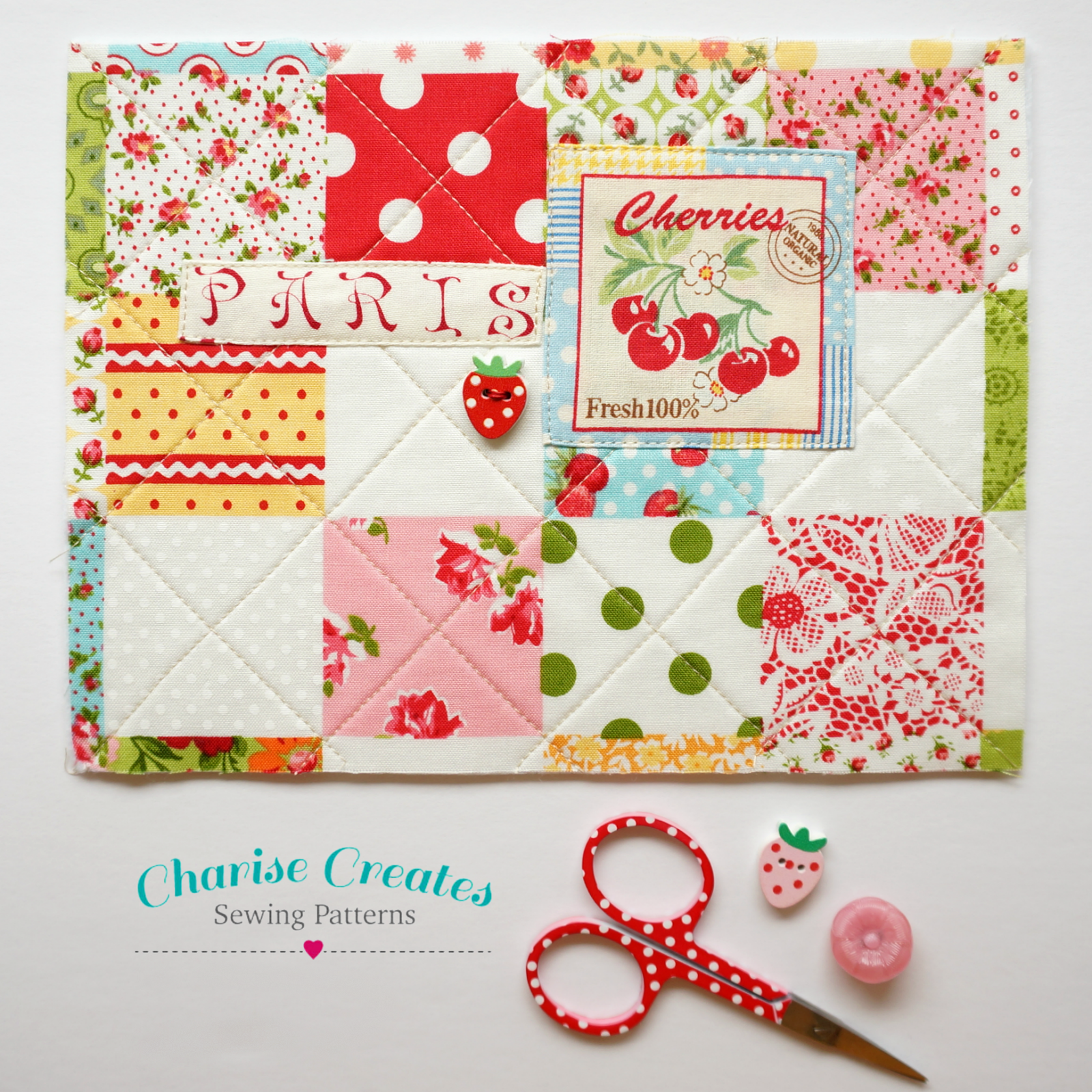 Charise Creates: Twelve Patch Zipper Pouch Tutorial